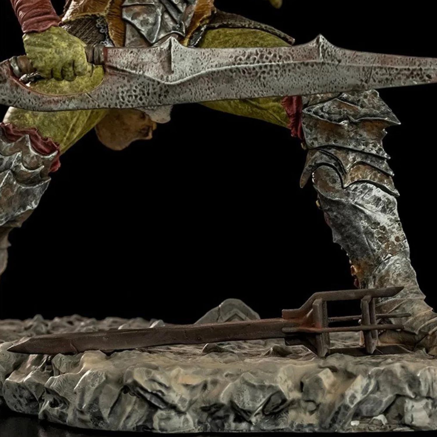 Iron Studios BDS Lord of the Rings Orc Swordsman Art Scale Statue (1/10 ...