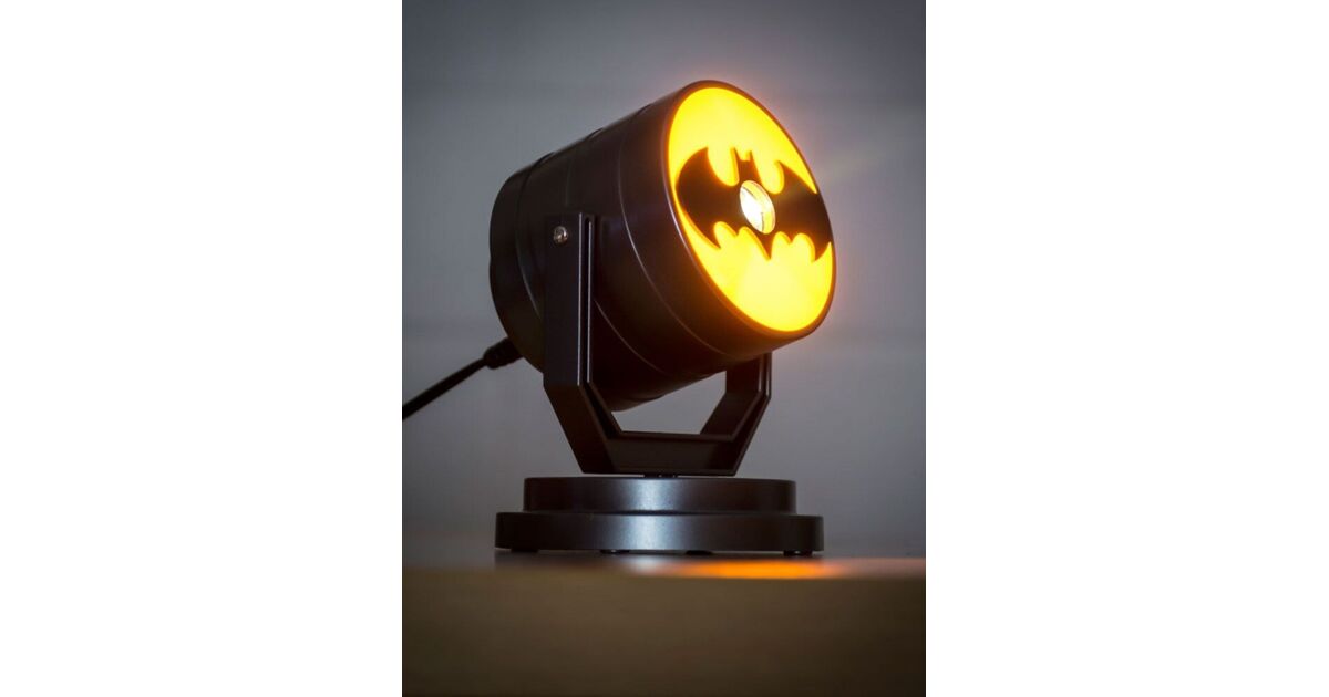 DC Comics Batman Projection Light | Nerdom