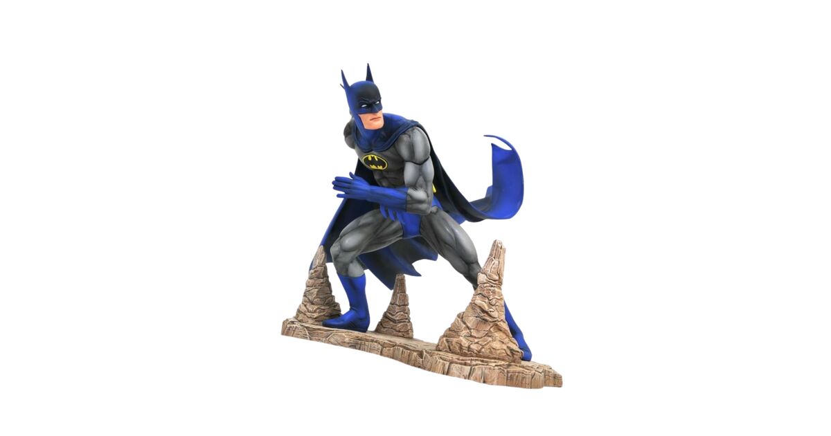 Classic Batman PVC Statue | Nerdom