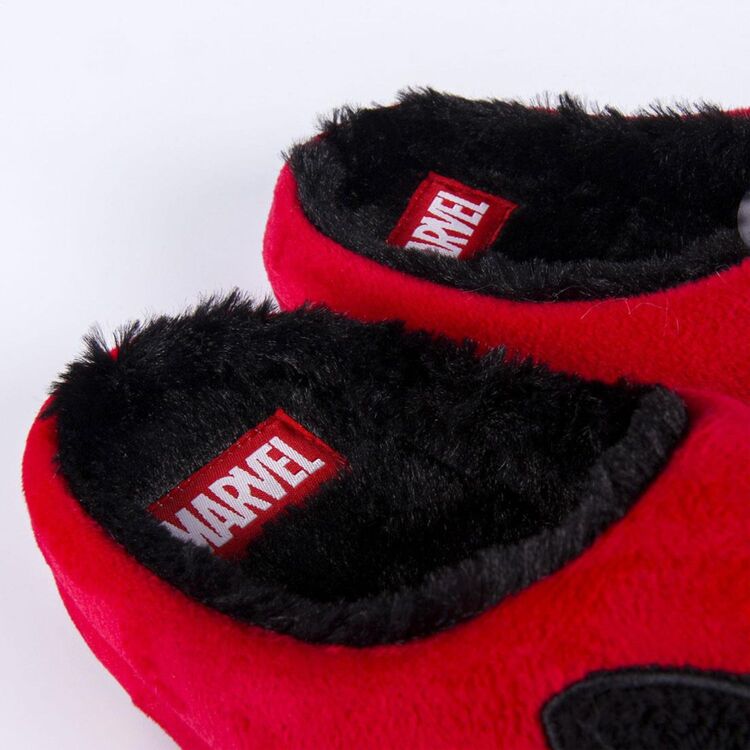 Marvel Deadpool Slippers | Nerdom